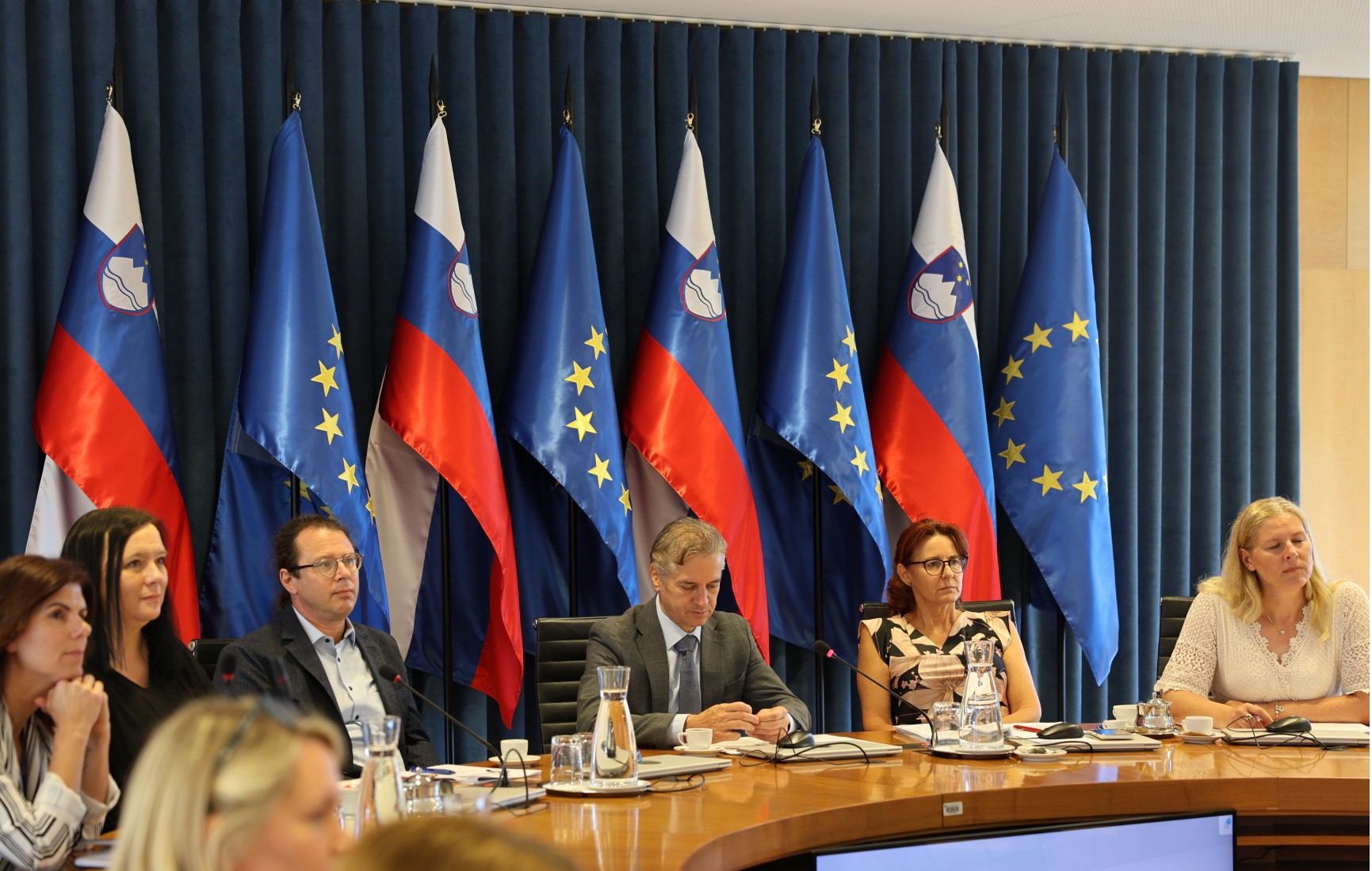 Golob o avtocestnih zastojih: Potrebna so obsežna vlaganja in čas | Lider.si